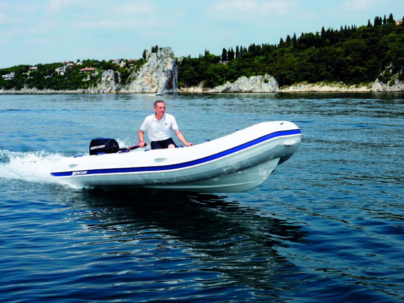 Mercury Ocean Runner 420, navigare free - Barche Magazine ISP