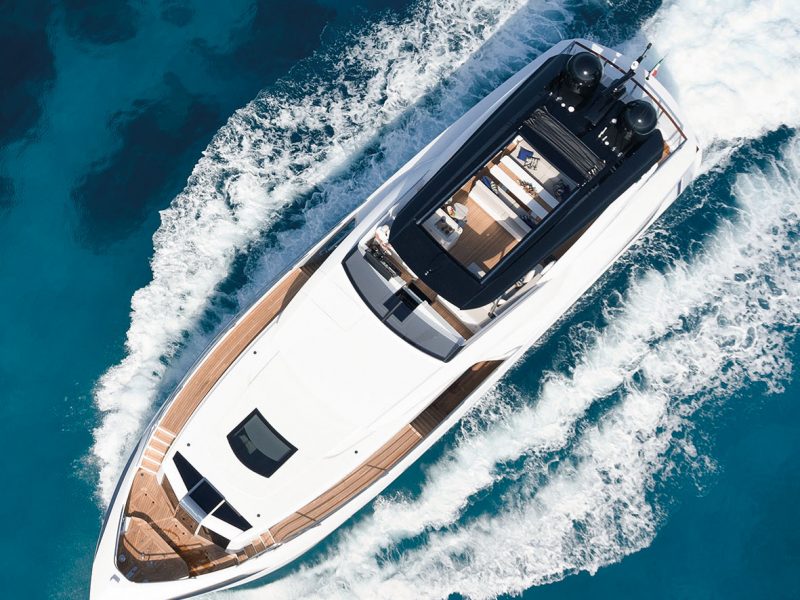 Dominator Ilumen 28 M, the sea trial