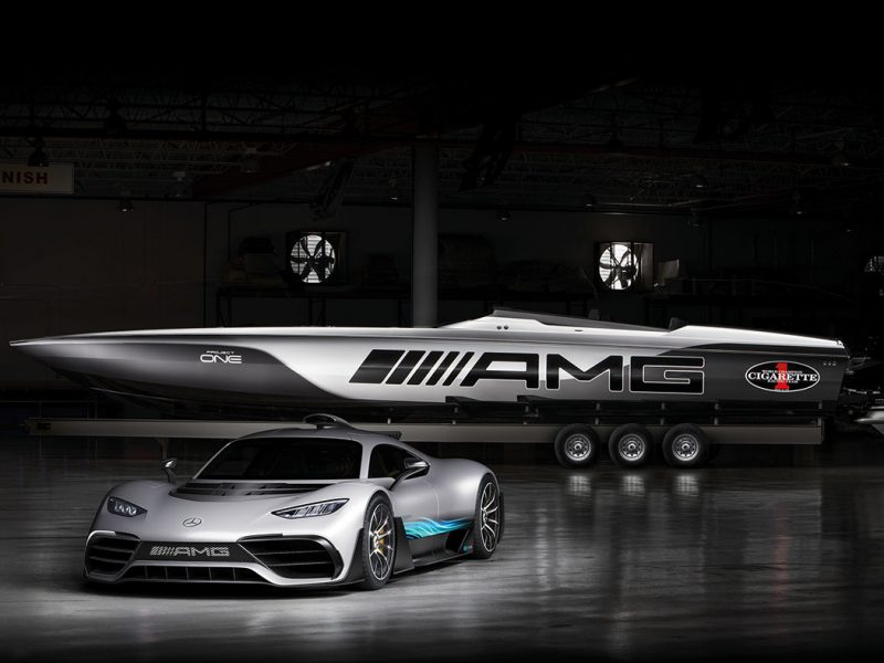 Cigarette Racing 515 Project One, 3000 HP for cutting through the wawes