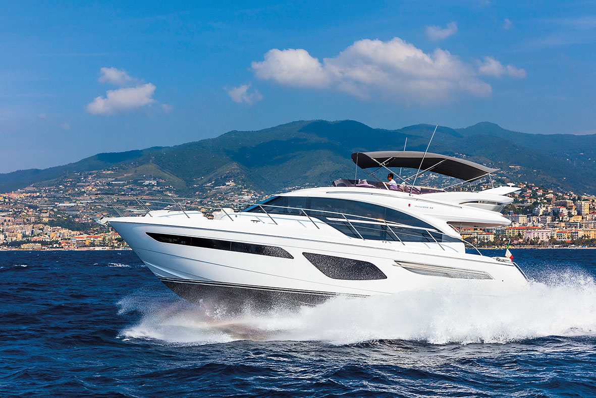 Princess F55: elegant, for travelling anywhere