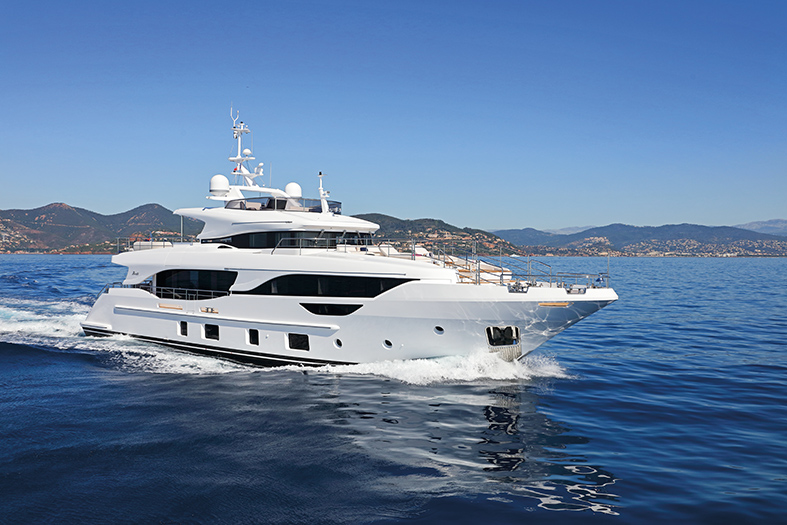 Benetti Delfino 95, when comfort starts below the waterline...