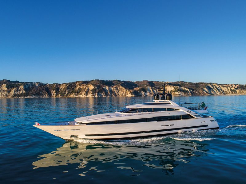 ISA ALLOY 43m AGORA III, heading for the Land of the Rising Sun ...