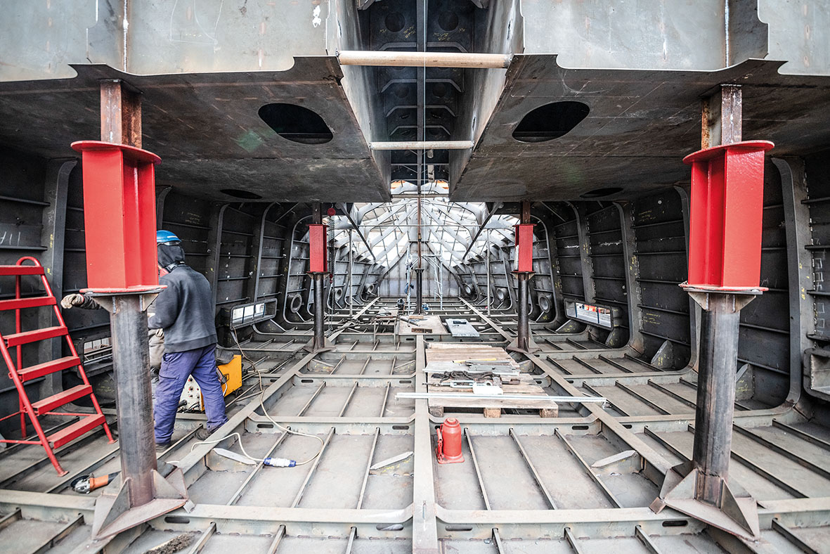 Italian Vessels, la nave del Comandante - Barchemagazine.com