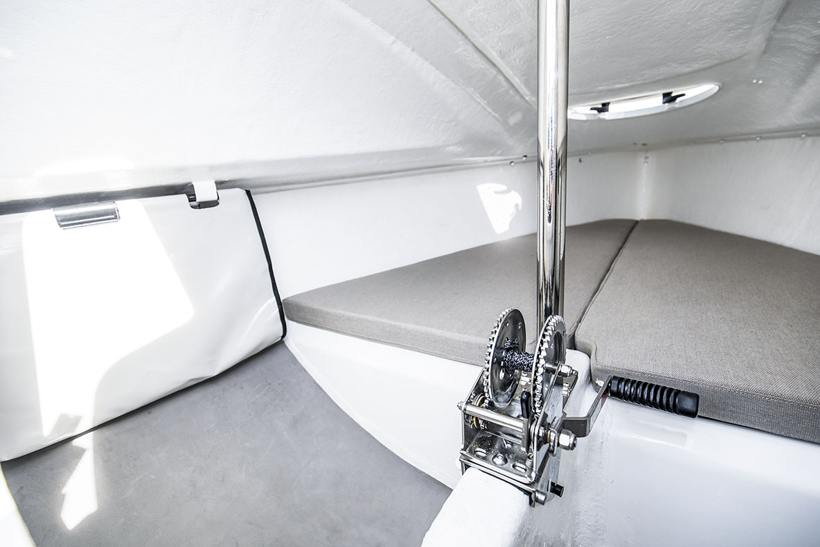 Bénéteau First 18, la vela facile - Barchemagazine.com