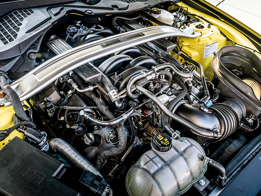 Ford Mustang Mach 1, Thrill on the track - Barche Magazine ISP