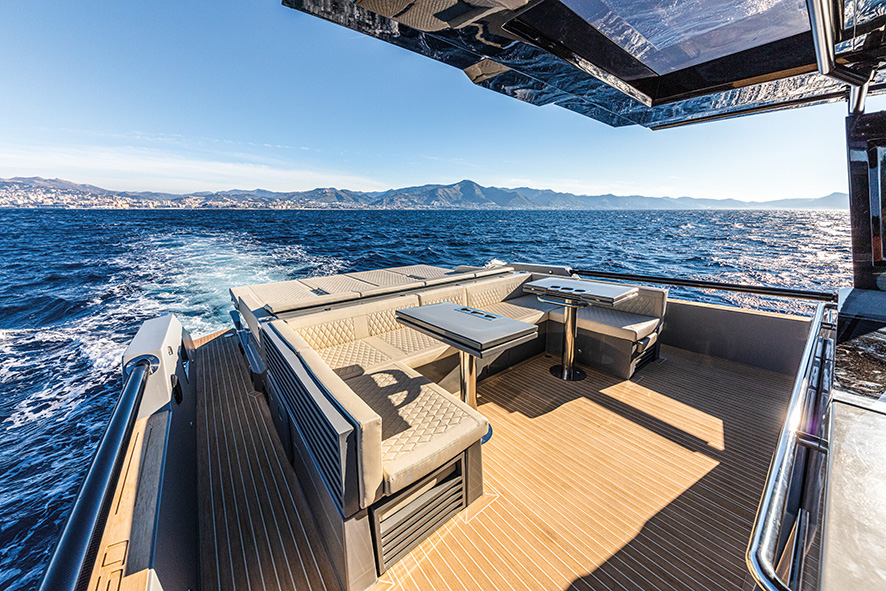 De Antonio Yachts D50 Open, superfast custom built - Barche Magazine ISP
