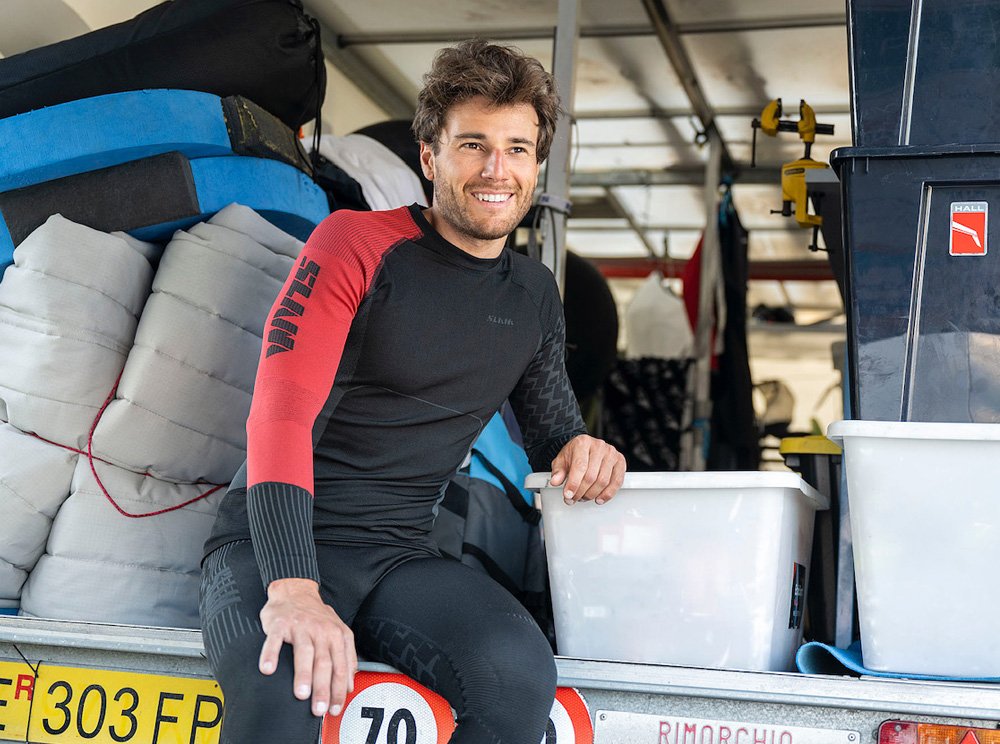 Ruggero Tita ha presentato il libro “Foil” a Porto Cervo - Barche ...