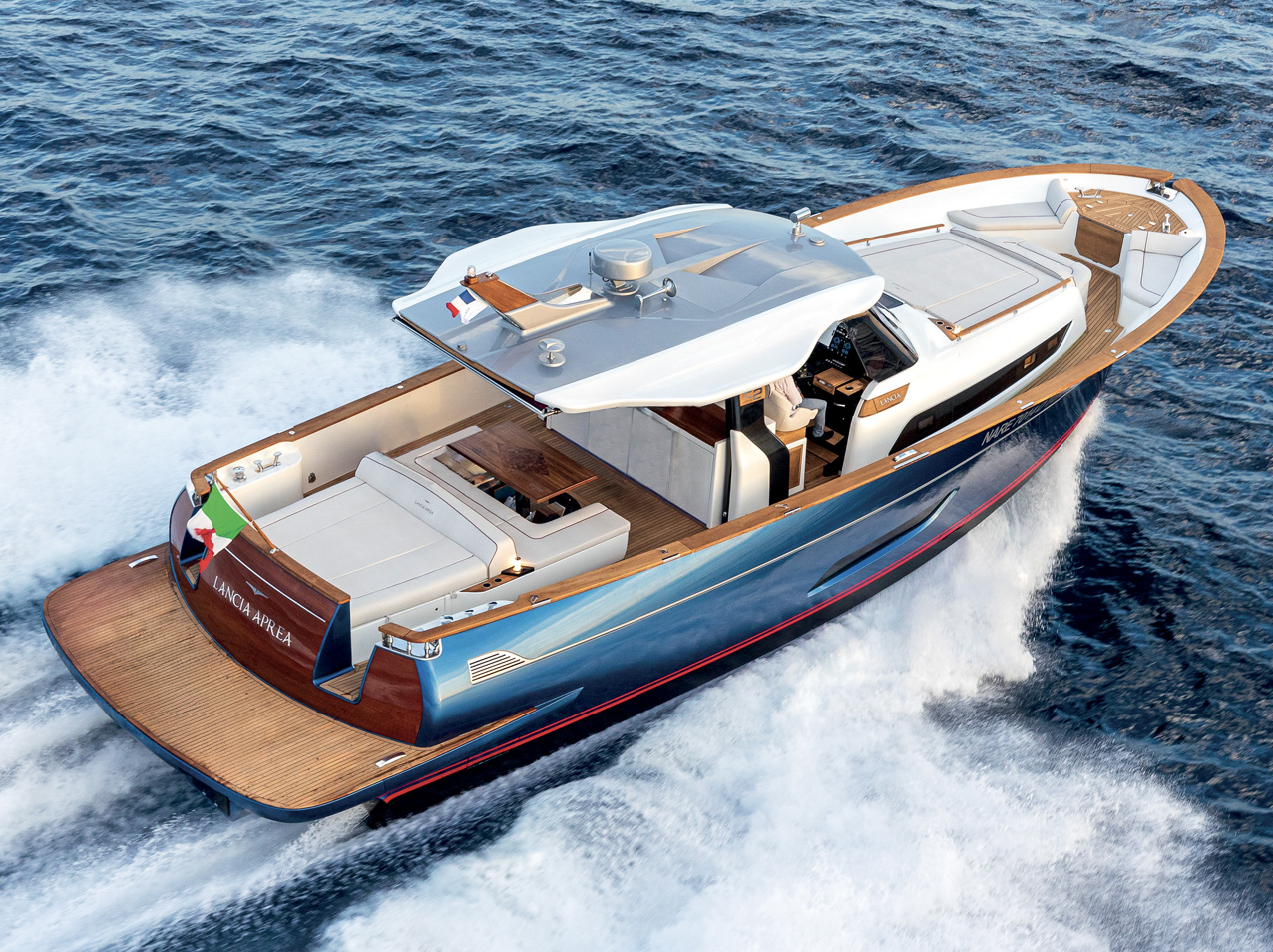 Lancia Aprea 52 - A soft revolution - Barche Magazine ISP