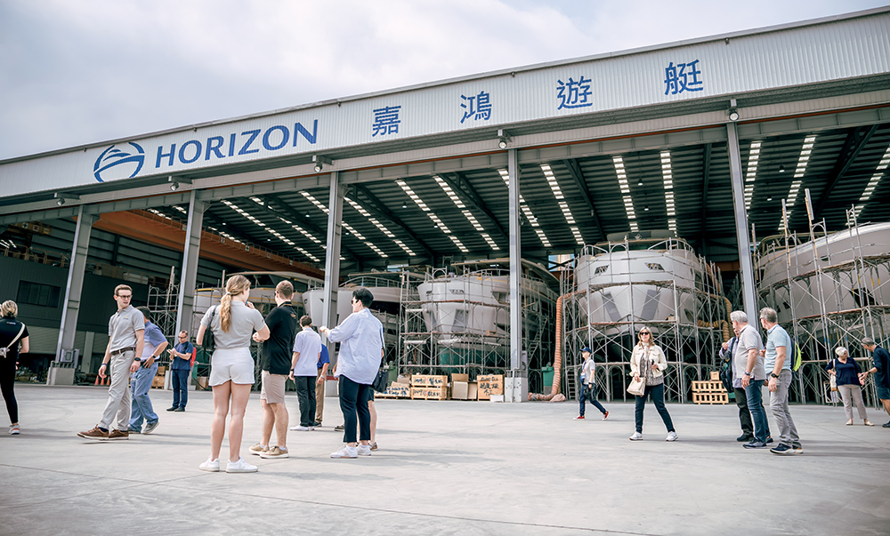 Horizon - Broaden your horizons - Barche Magazine ISP