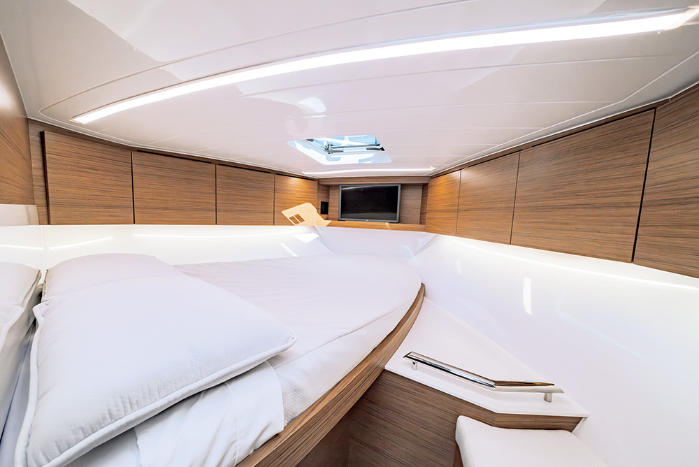 Bertram 35 Flybridge, true to itself - Barche Magazine ISP