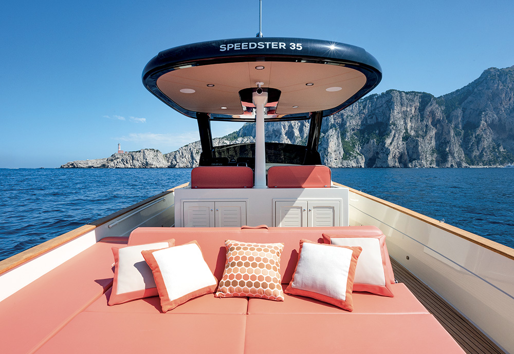 Apreamare Gozzo 35 Speedster - 40-Knot Gozzo - Barche Magazine ISP