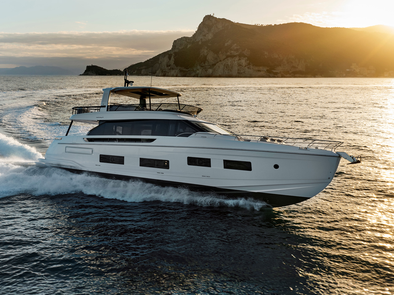Azimut Fly 82 makes its debut in Germany at Boot 2026 - Barche Magazine ISP